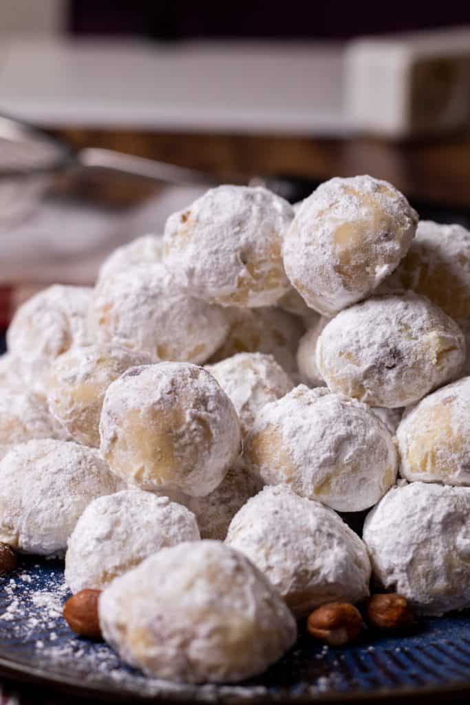Butterball Cookies (Snowball Cookies / Russian Tea Cakes) - always use ...
