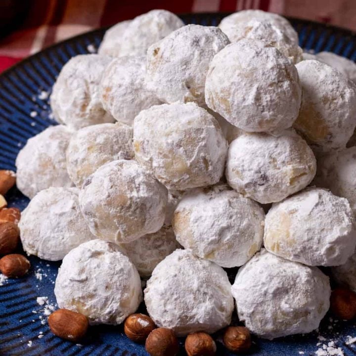 Butterball Cookies (Snowball Cookies / Russian Tea Cakes) - always use ...
