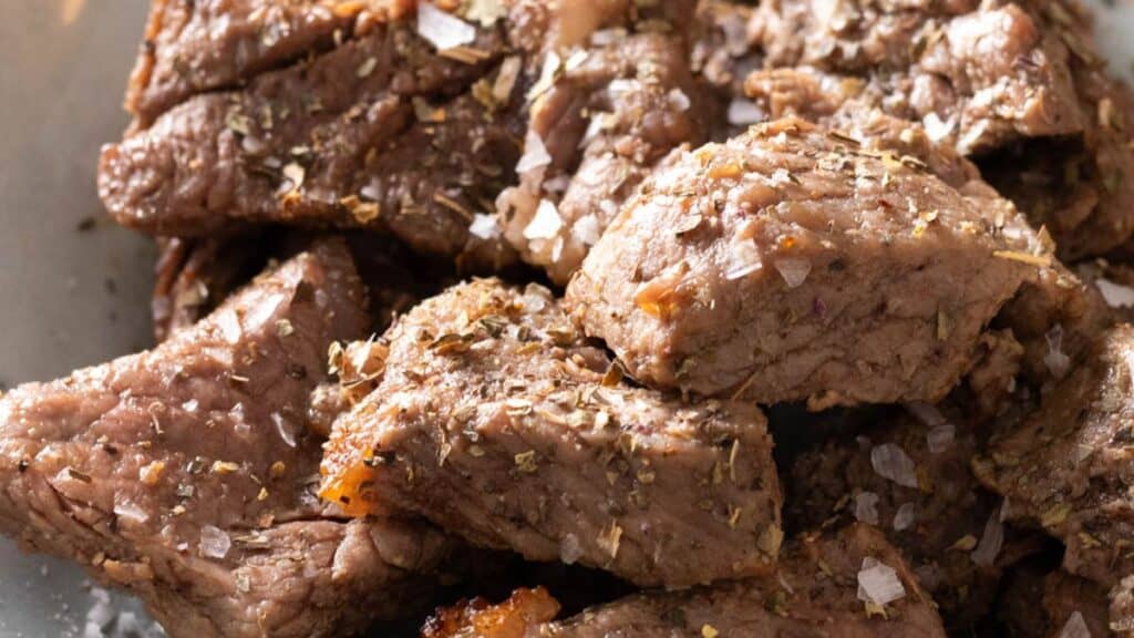 20 Easy Steak Dinner Recipes Your Family Will Love - always use butter